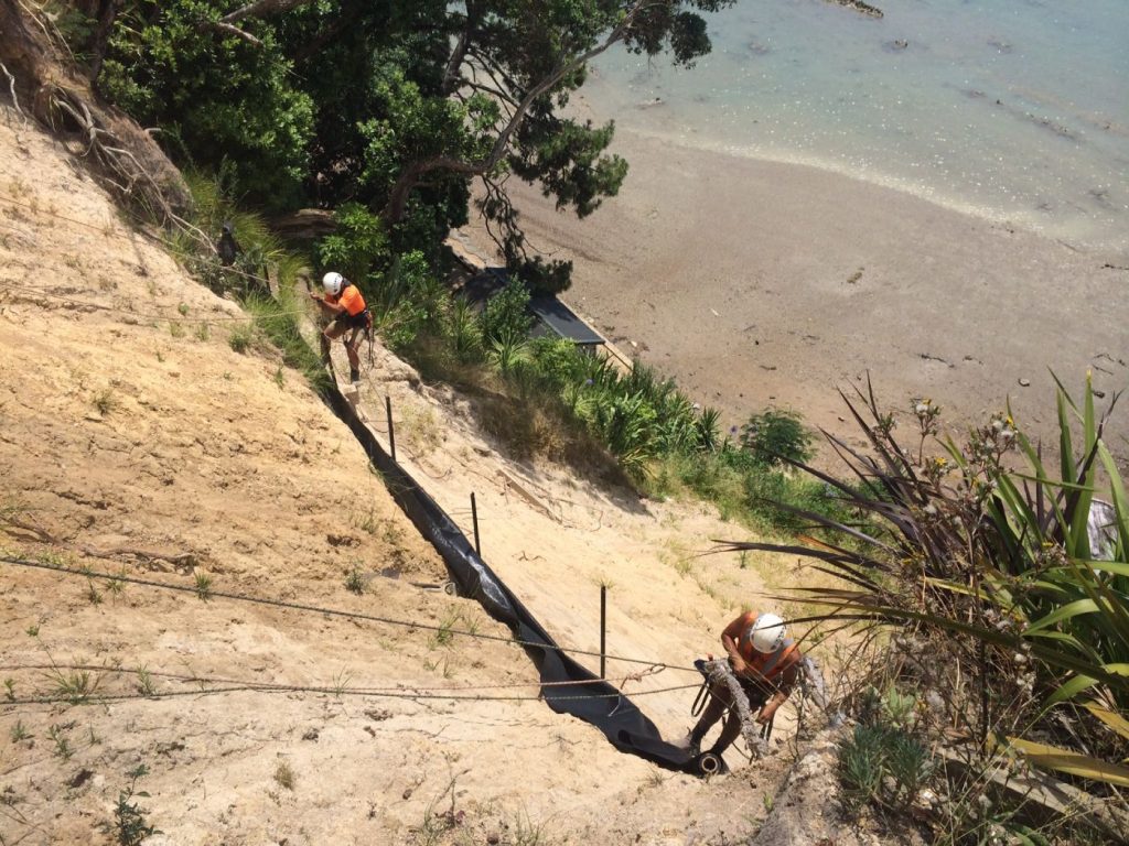 Abseil & Rope Access - CLL Service & Solutions